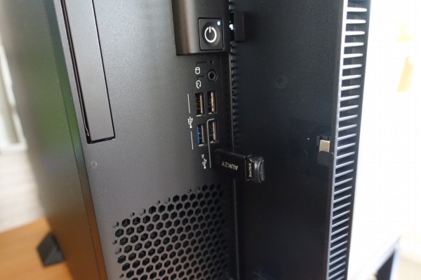 ESPRIMO WD2/E2(WD2/G3)実機レビュー：コンパクトなデスクトップPC/富士通FMVパソコン比較購入ガイド